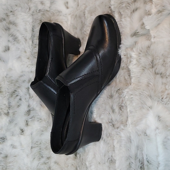 Michel M | Shoes | Michel M Slip On Shoe With 2 Inch Heel 95 M | Poshmark